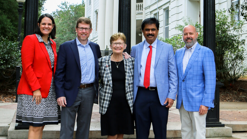 Isakson Initiative gives $1.4M to UGA Vet Med - University of Georgia ...